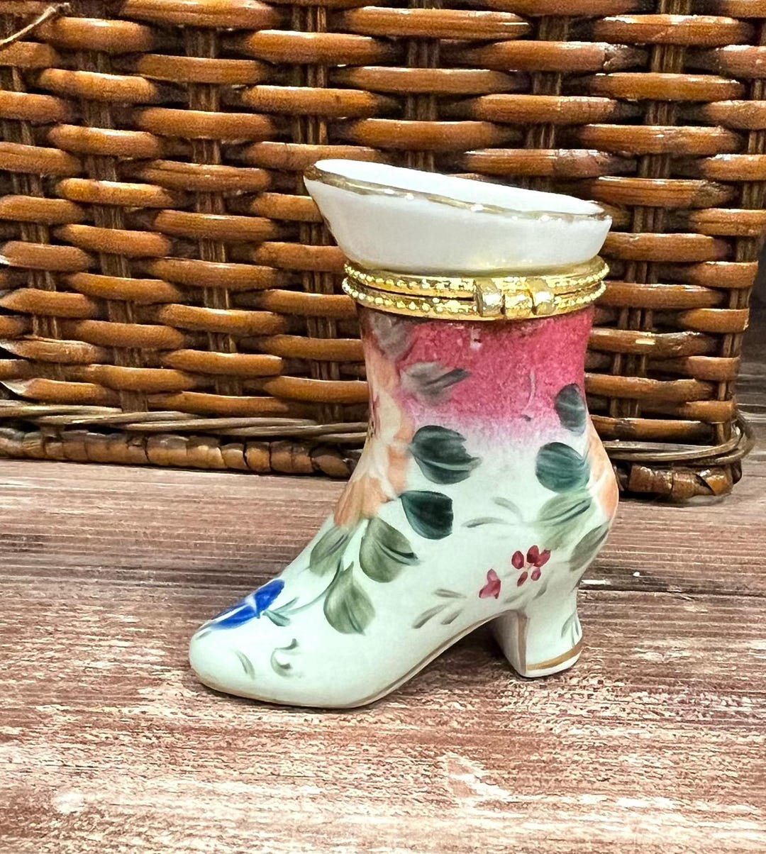 Vintage Formalities by Baum Brothers Hand Painted Porcelain Victorian ...