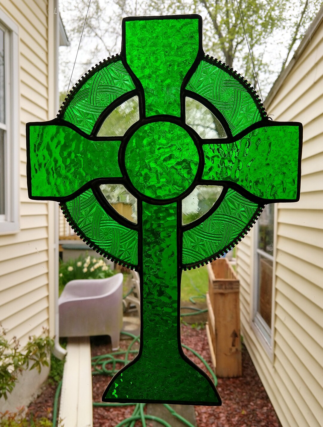 Beautiful Celtic Stained Glass Cross Suncatcher - Emerals Green ...