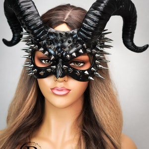 Black Spike Devil Ram Horns Spikes Rivet Antler Natural Headpiece ...