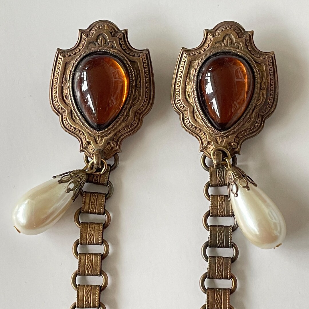 Rare Vintage Book Chain Brooch - Etsy