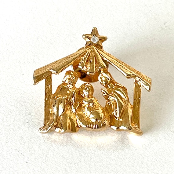 The Virgin Mary Pin - Etsy