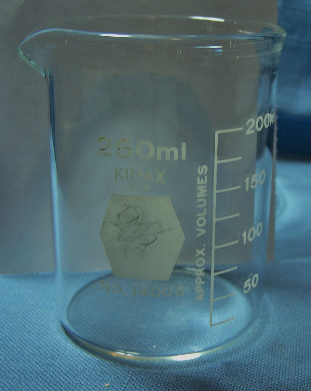 KIMAX Glass 250ml Low Form Griffin Beaker Single Scale Graduated ...