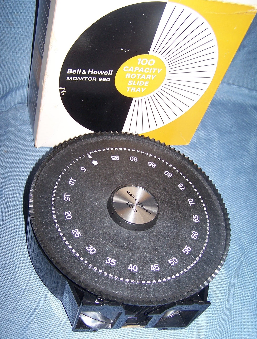 Bell & Howell Monitor 960 - 100 Capacity Rotary Slide Tray - Circular ...