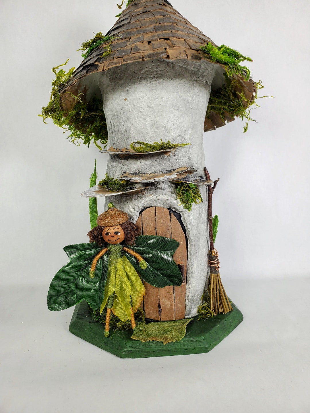Elf House, 10" Tall, a Woodland Forest Toadstool Home for This Cute Elf ...