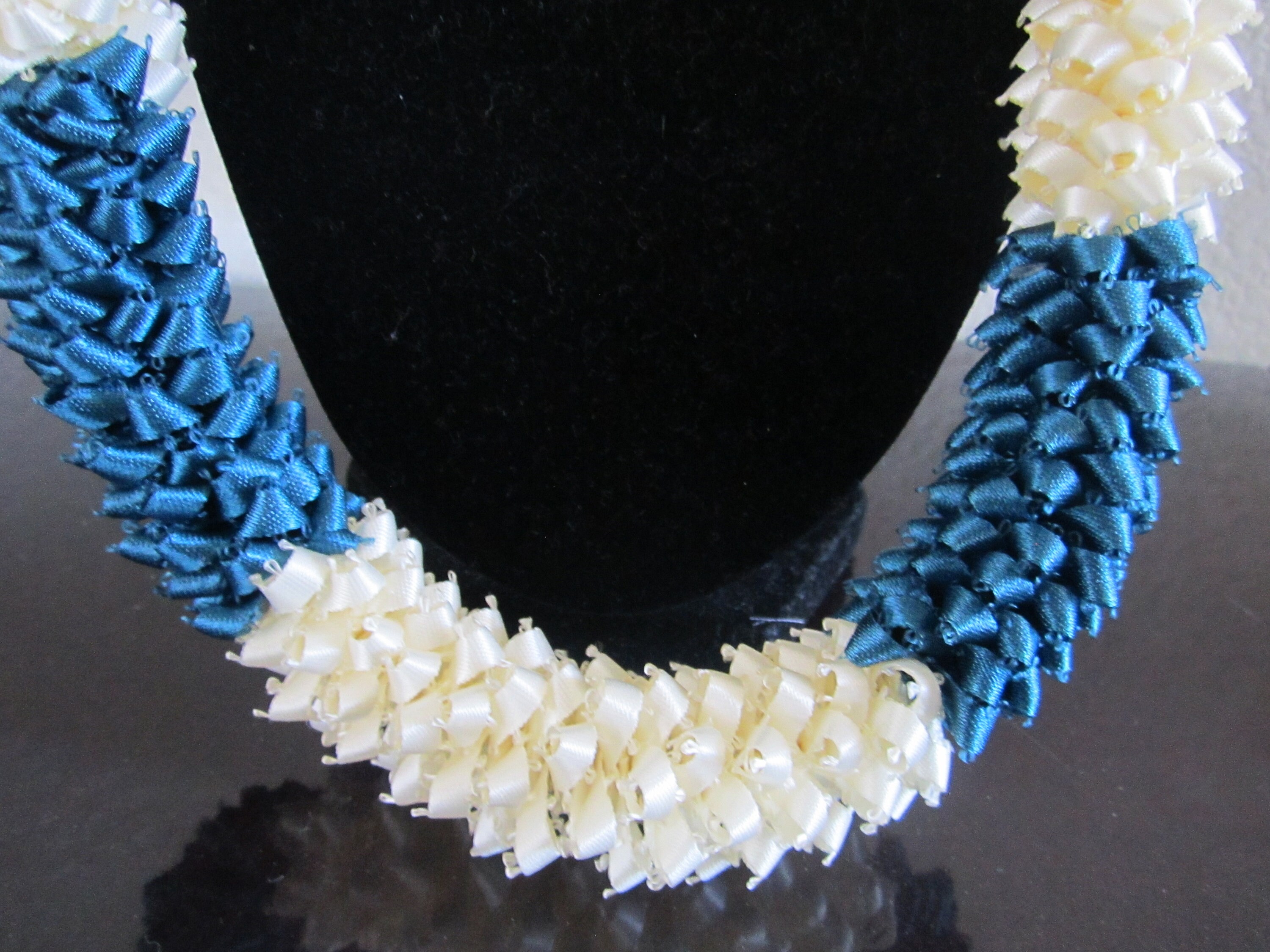 Rose Pikake Hawaiian Ribbon Lei | Etsy