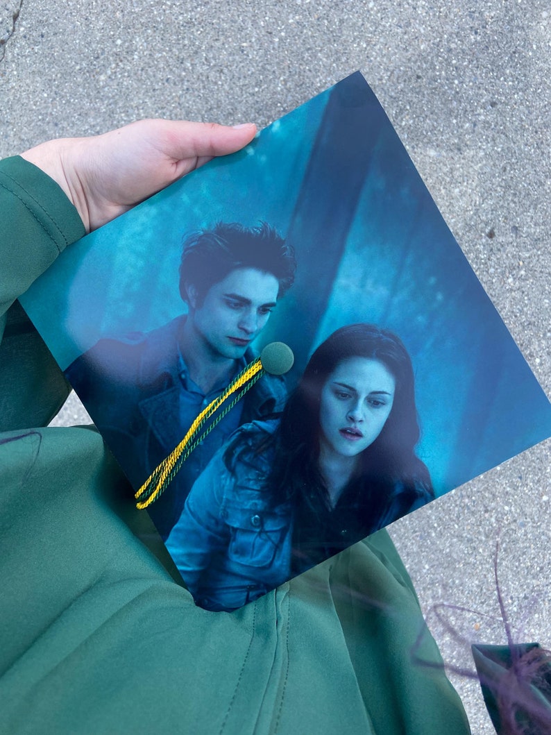 CUSTOMIZABLE - Printable Twilight Graduation Cap Cover & Decoration - Etsy
