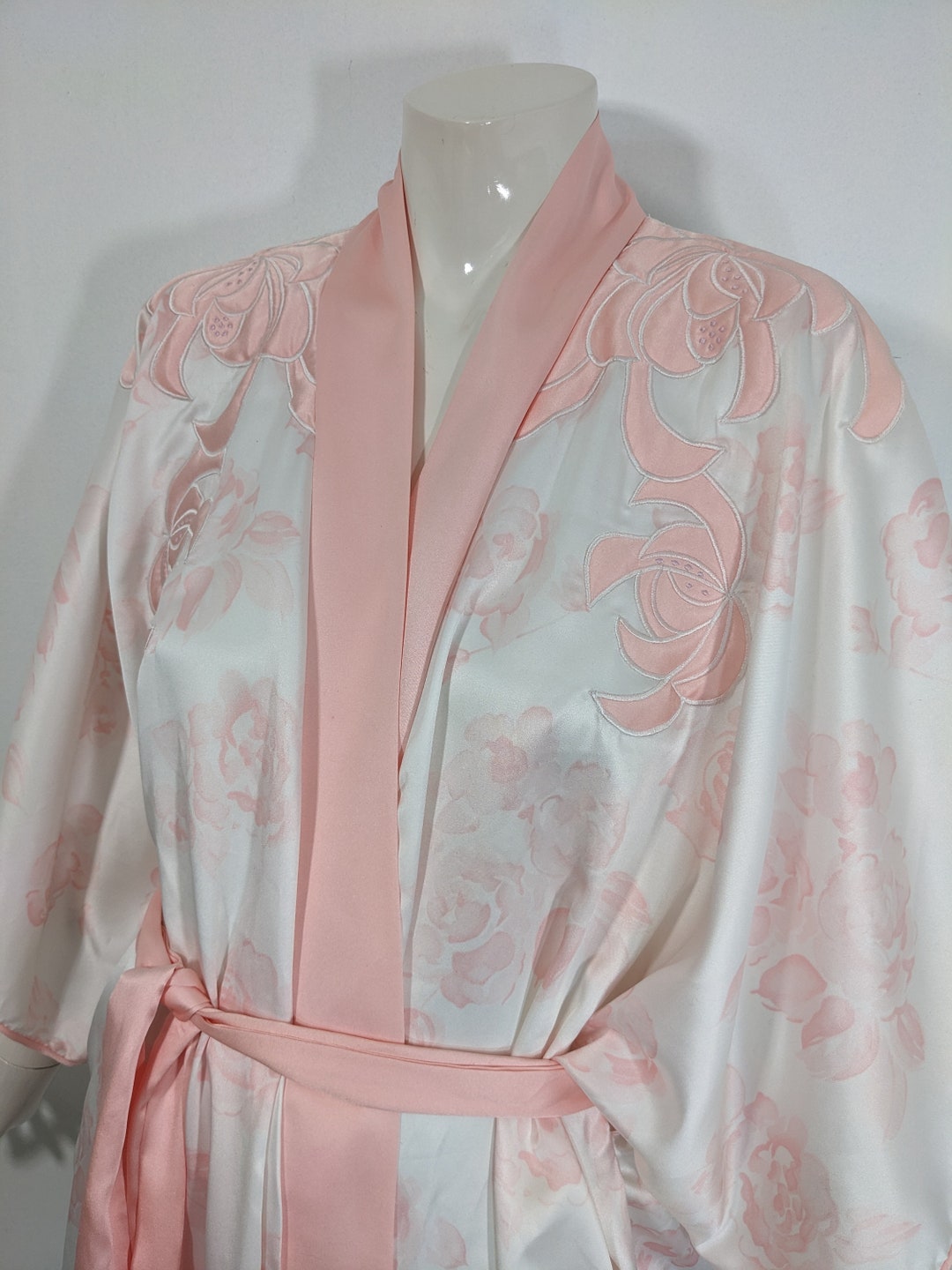 Kimono Dressing Gown, Vintage Natori Robe, Pink and Floral Robe Size ...