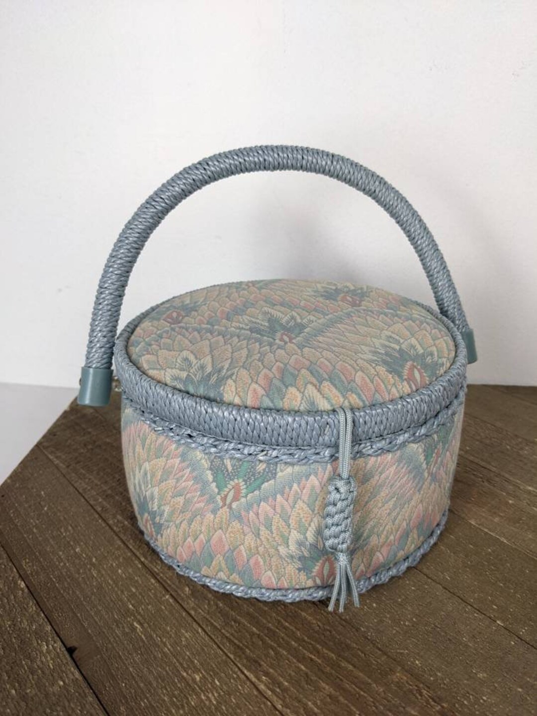 Vintage Sewing Box, Small Portable Sewing Box, 80s Sewing Kit, Pastel ...