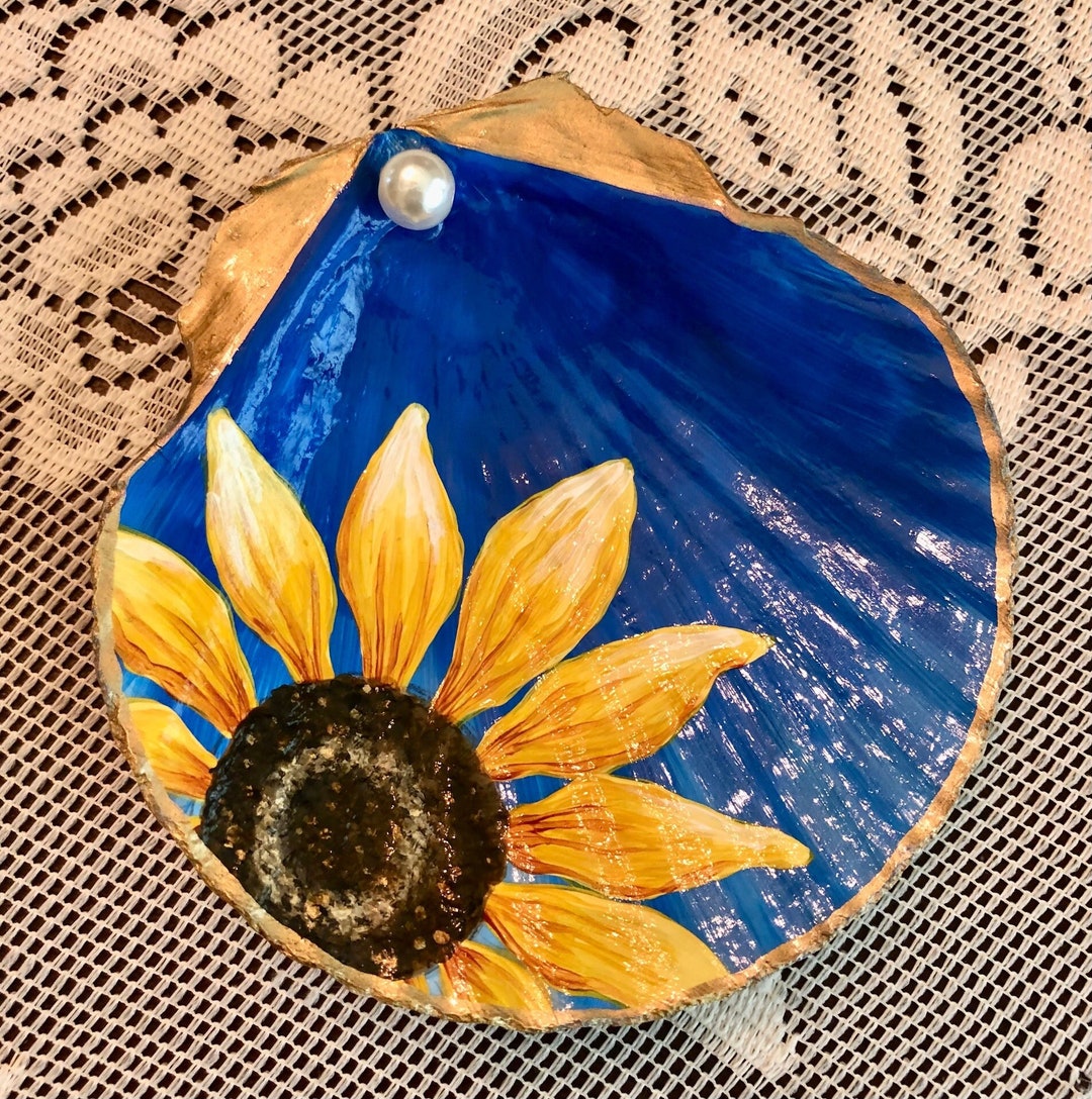 Sunflower Hand Painted Scallop Shell Jewelry / Trinket Dish. - Etsy