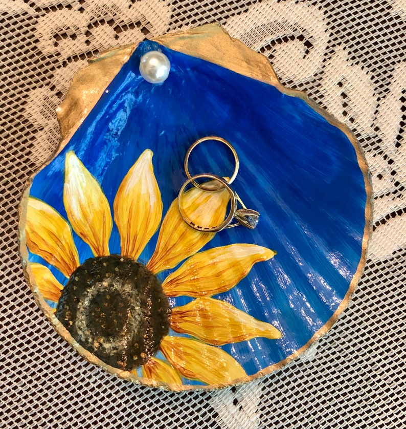 Sunflower Hand Painted Scallop Shell Jewelry / Trinket Dish. - Etsy