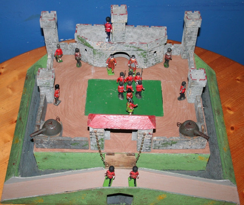 Stunning Vintage Tri-ang Fort Set Fold-away Castle1950's | Etsy