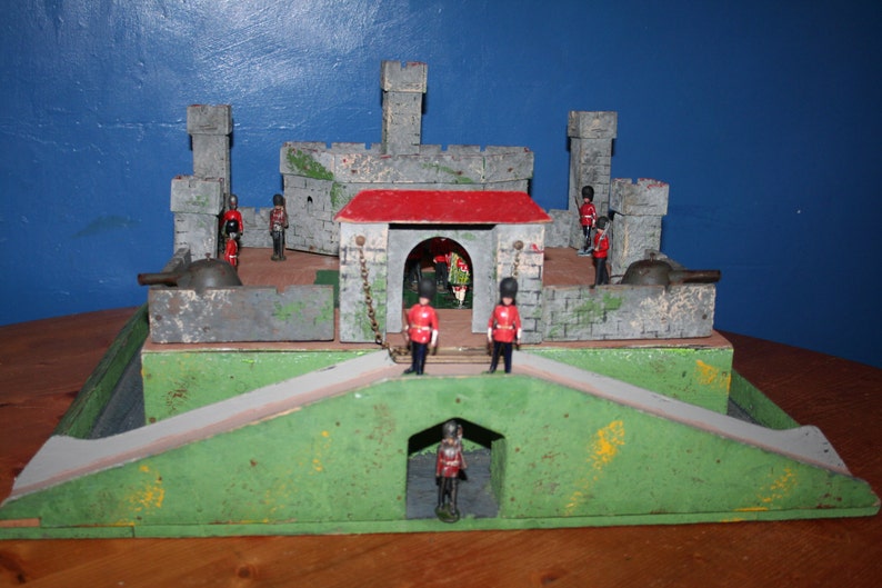 Stunning Vintage Tri-ang Fort Set Fold-away Castle1950's | Etsy