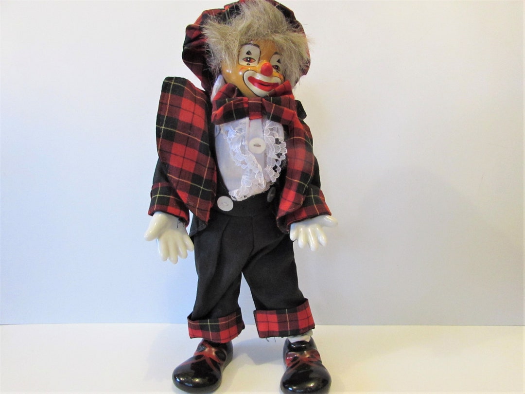 Small Vintage Porcelain Clown Grey Hair and Clown Costume Collectable ...