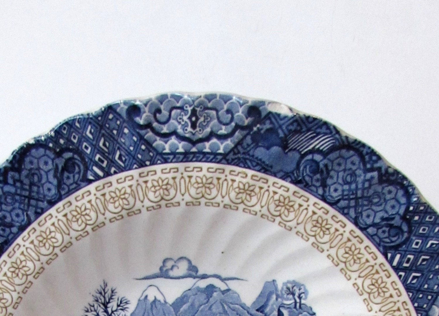 Large Royal Tudor Dish Shaped Plate Beautiful Design Made - Etsy UK