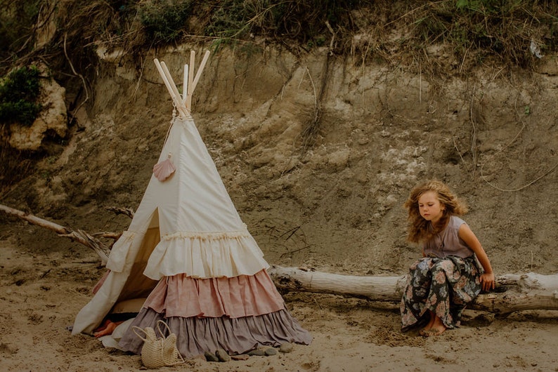 Teepee Tent With Ruffles "powder Frills" and Linen Mat Shell, Boho Room ...