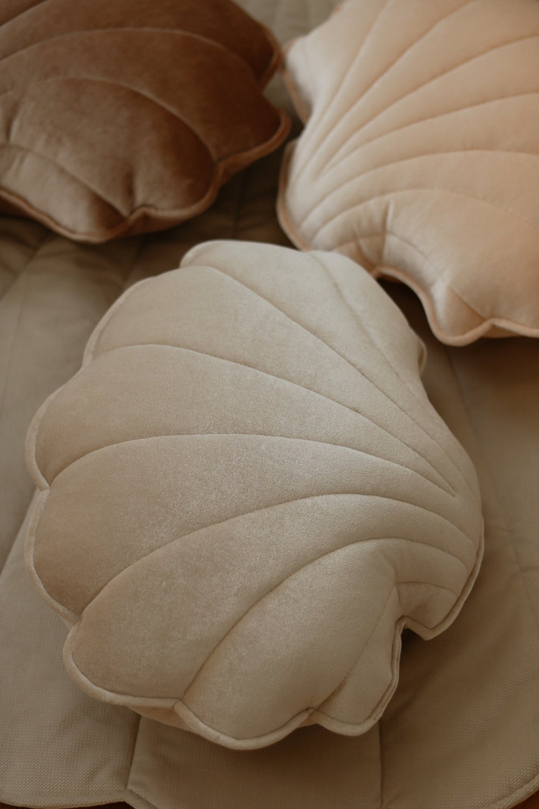 Velvet Shell Pillow “cream Pearl”, Decorative Shell Pillow, Velvet ...