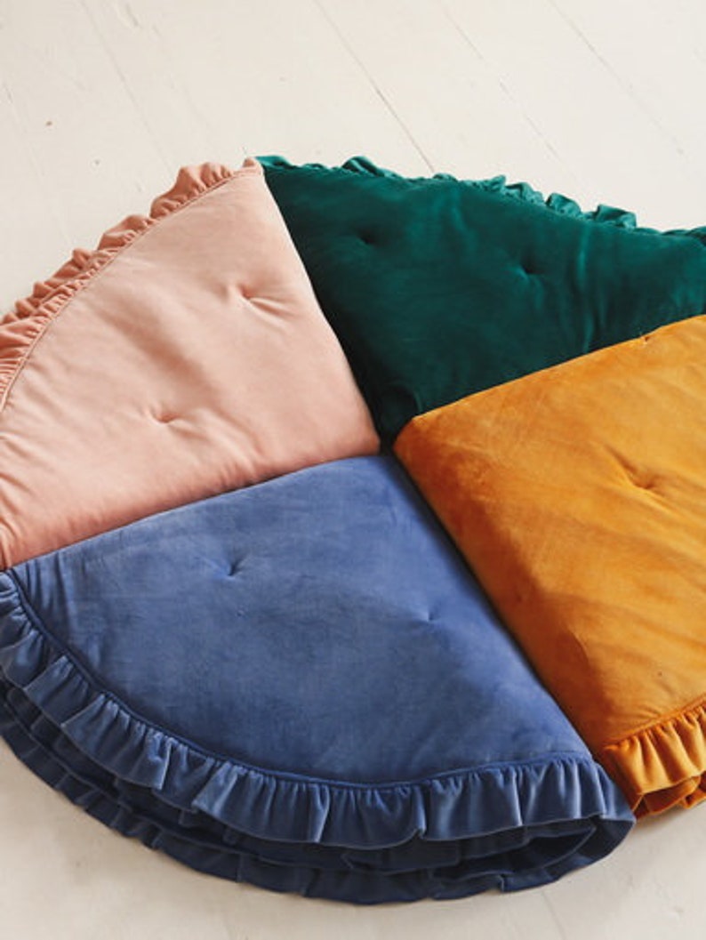 Soft Velvet Mat With Frill apricot - Etsy