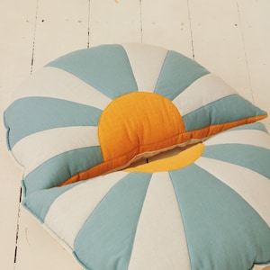 Linen Sun Mat “waves at the Ocean Beach”, Kids Room, Baby Room, Floor ...