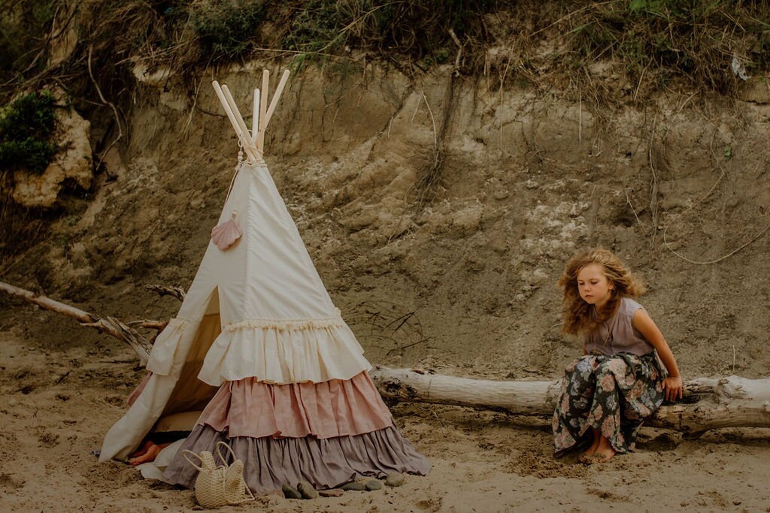 Teepee Tent With Frills “powder Frills”, Gift for Kids, Teepee Tent for ...