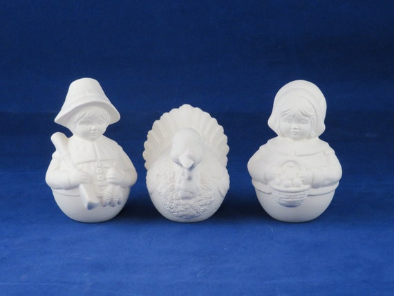 Ceramic Pilgrims Ceramic Roly poly Pilgrim Couple With | Etsy