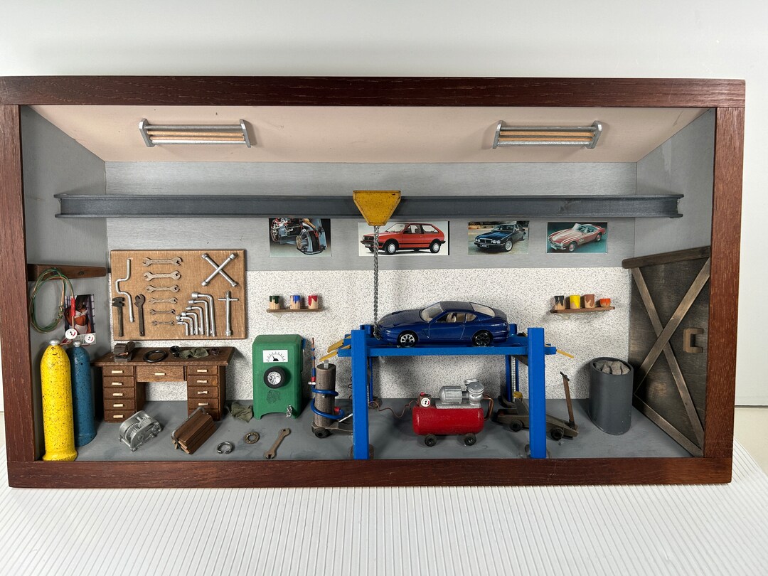 Road Art 3D Shadow Box Diorama Speed-shop Garage Ferrari 456GT ...