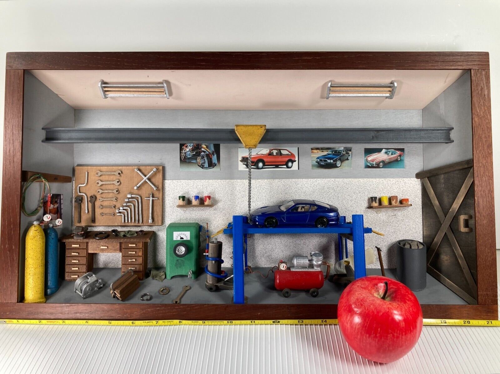 Road Art 3D Shadow Box Diorama Speed-shop Garage Ferrari 456GT ...