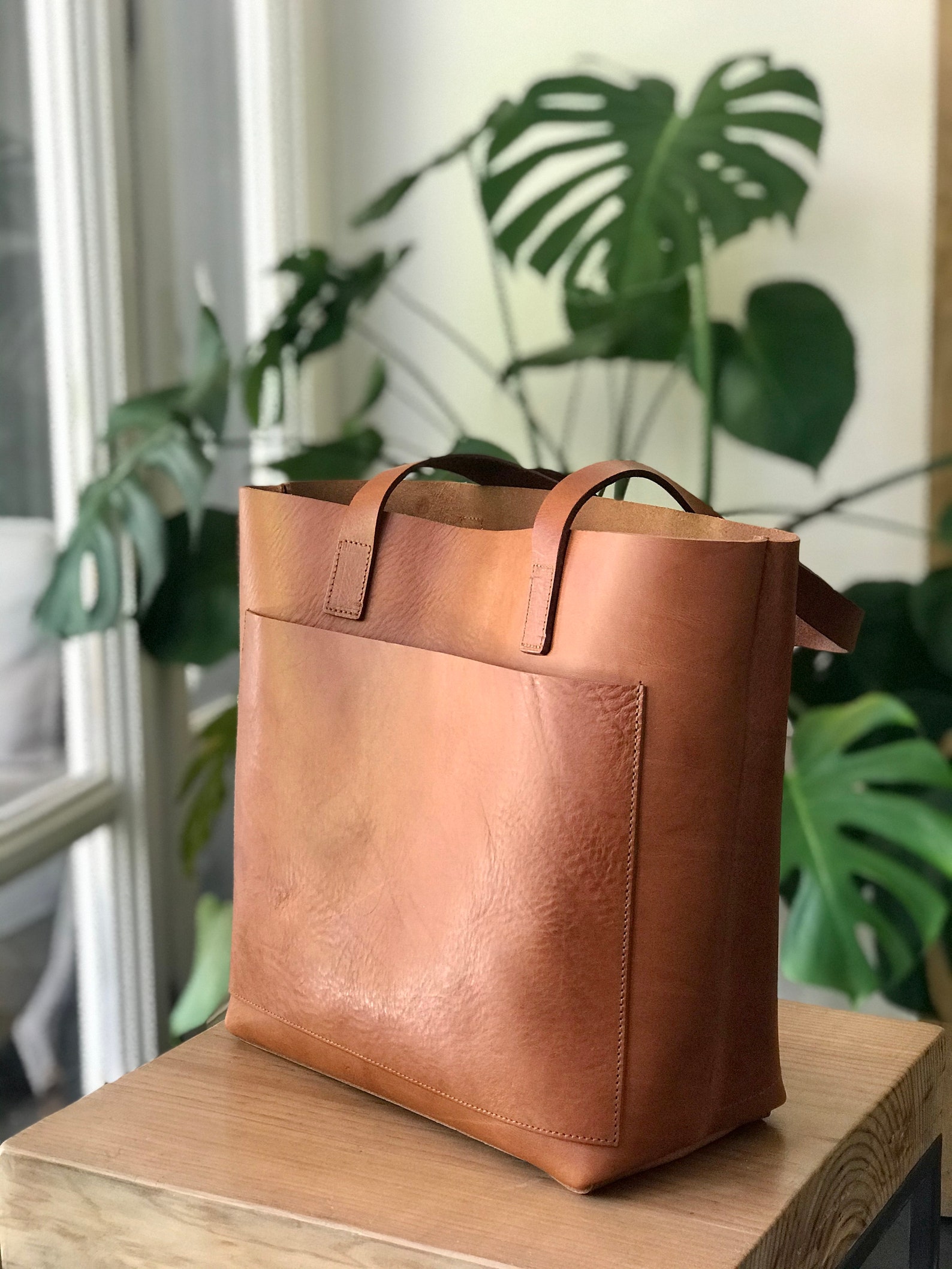 MEDIUM Camel Leather Tote Bag With Large Outside Pocket. New - Etsy