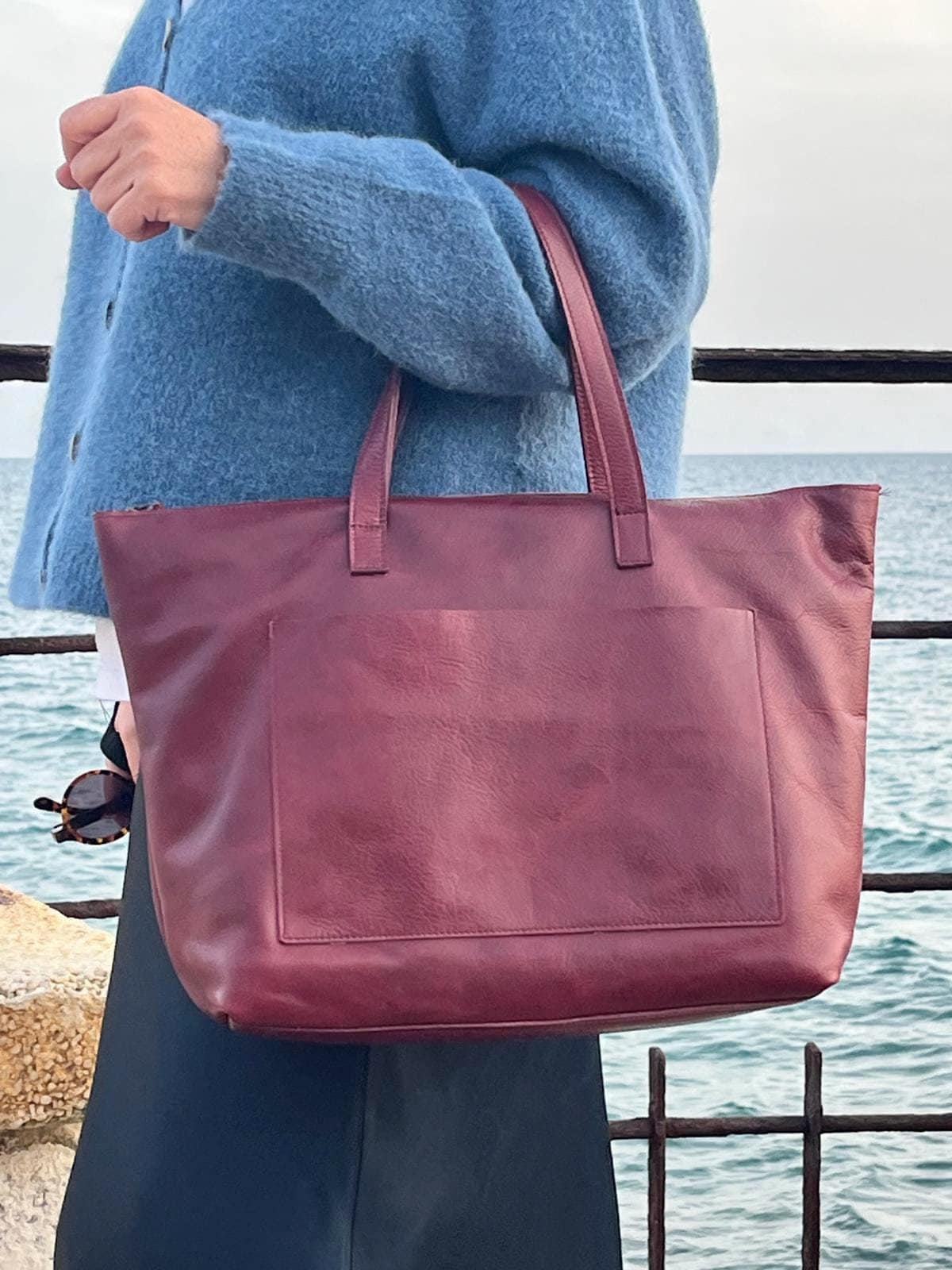 Leather Bag With Zipper and Inside Lining. 4 Colors and 4 Sizes ...