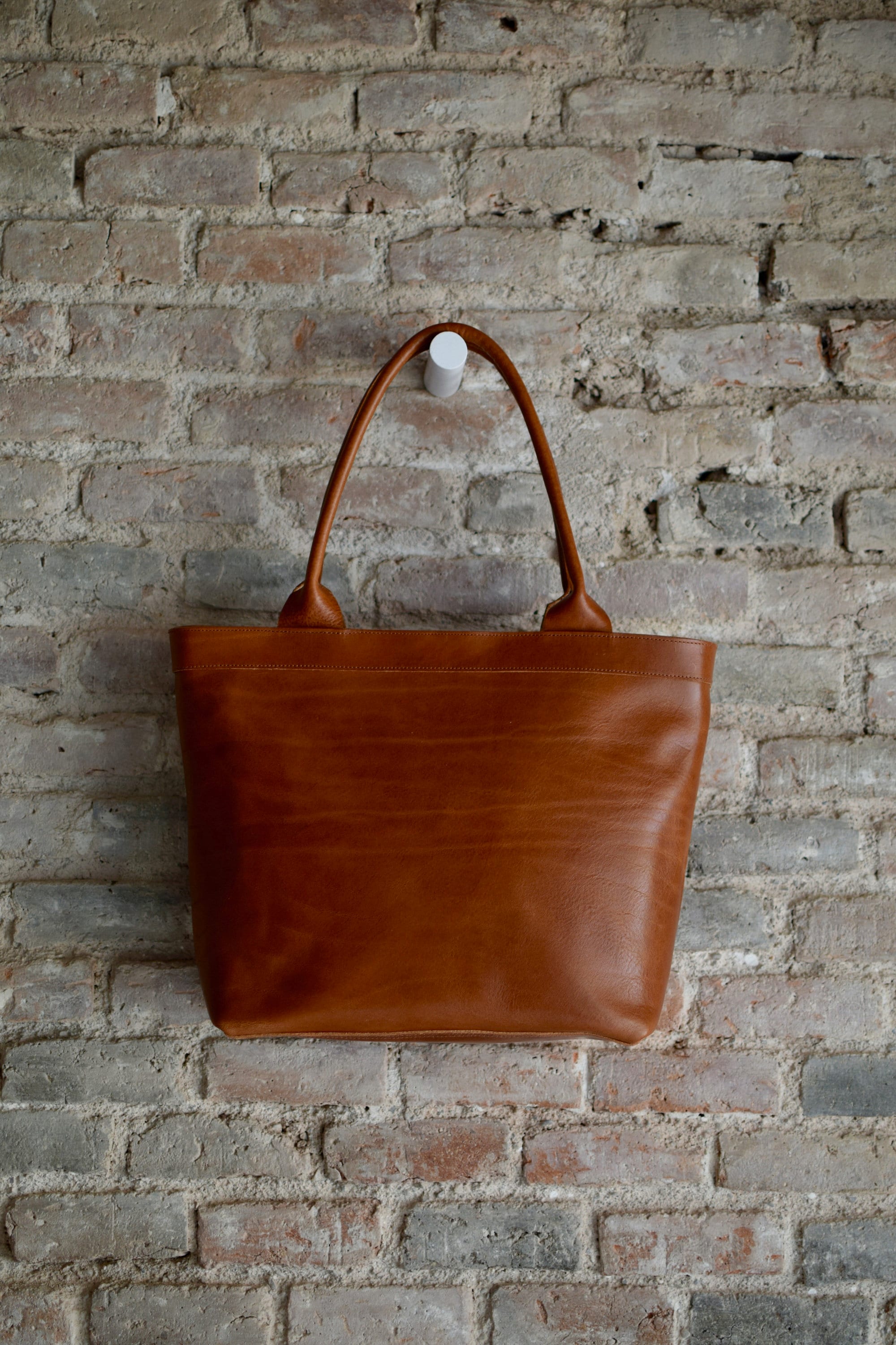 Cognac Leather tote bag with zipper and inside lining. Handmade ...
