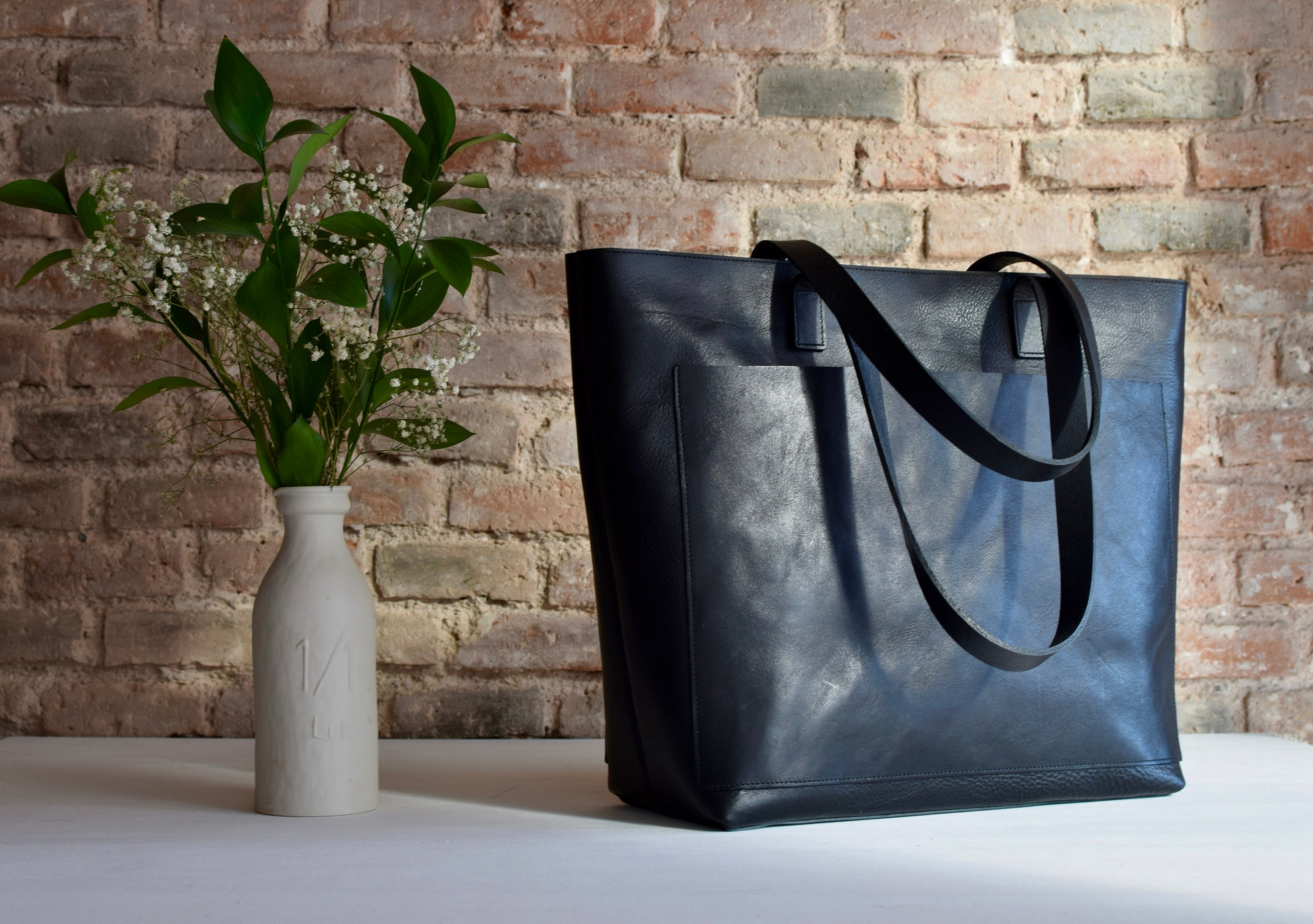 Oversized Black Leather tote bag with outside pockets. Cap Sa | Etsy