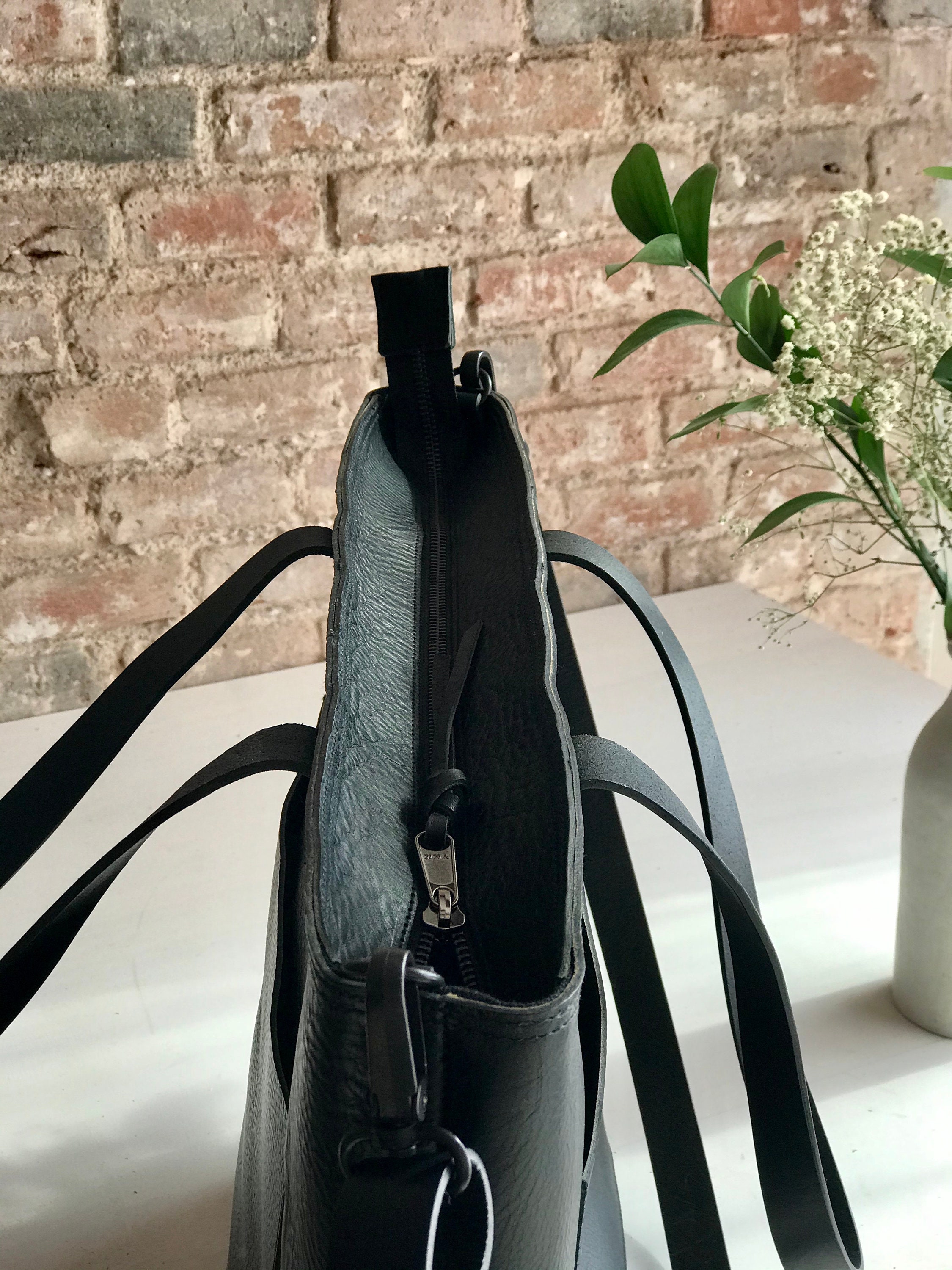 Oversized Black Leather tote bag with outside pockets. Cap Sa | Etsy