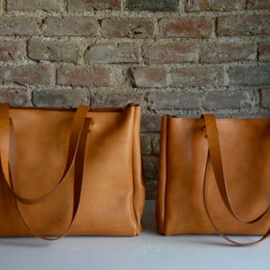 Camel / Light Brown Leather Tote Bag. Toronto Bag Collection. - Etsy