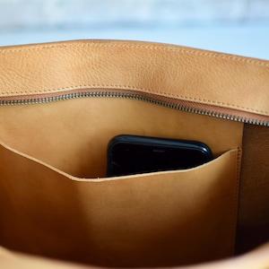 Camel / Light Brown Leather Tote Bag. Toronto Bag Collection. - Etsy
