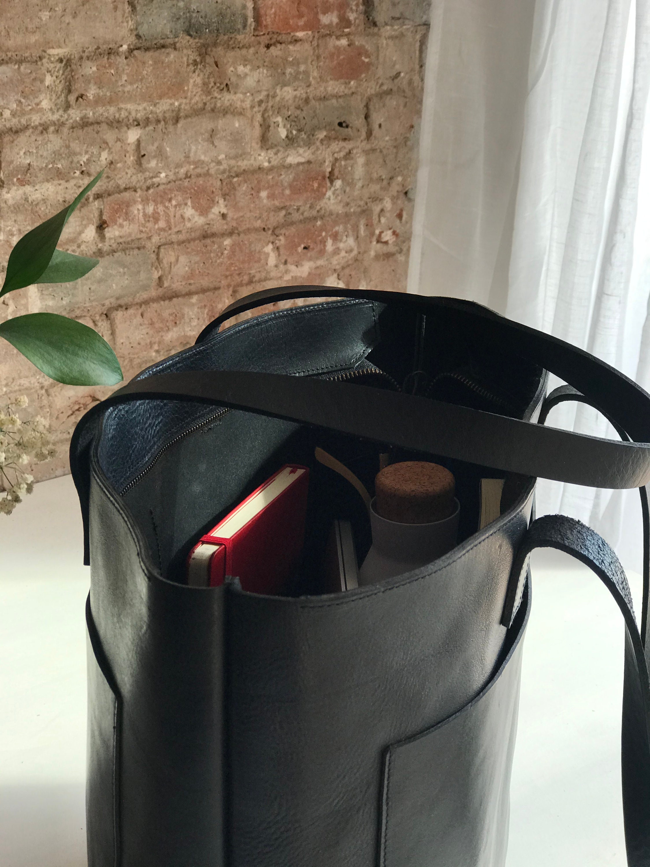 Oversized Black Leather tote bag with outside pockets. Cap Sa | Etsy
