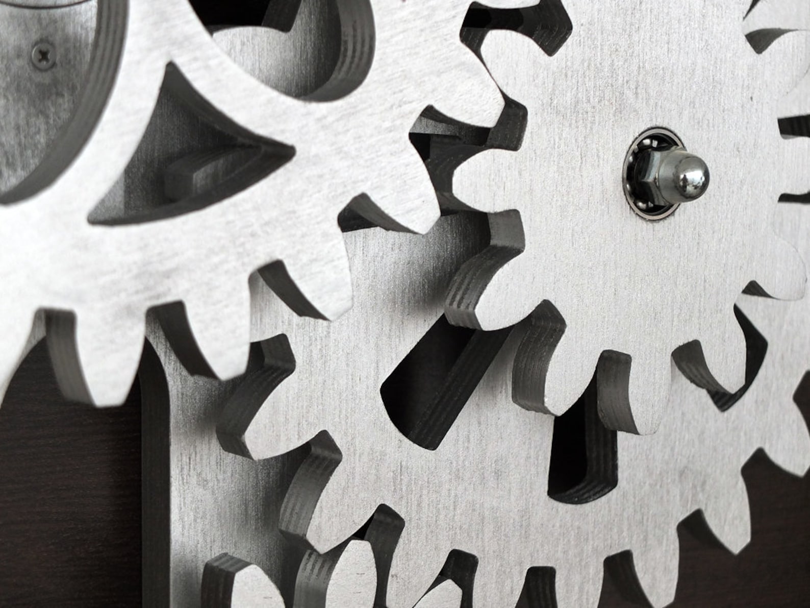 Self-rotating Gears Wall Decor. Kinetic Wall Art. Mechanical Home Decor ...