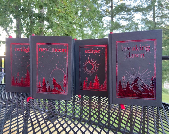 Twilight Book Series Red Special Edition With Sprayed Edges ~ Custom ...