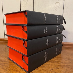 Twilight Book Series Special Edition With Sprayed Edges ~ Custom ...