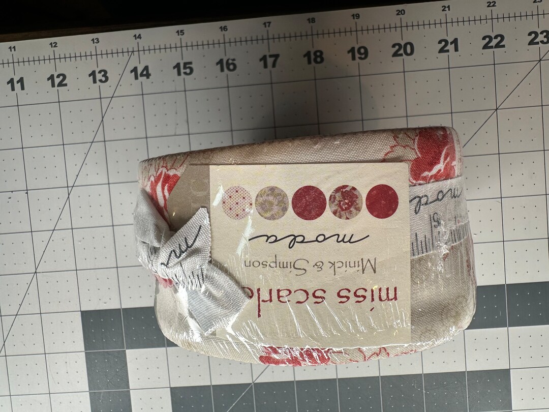 Miss Scarlet Jelly Roll - Etsy Miss Scarlet Jelly Roll - Etsy
