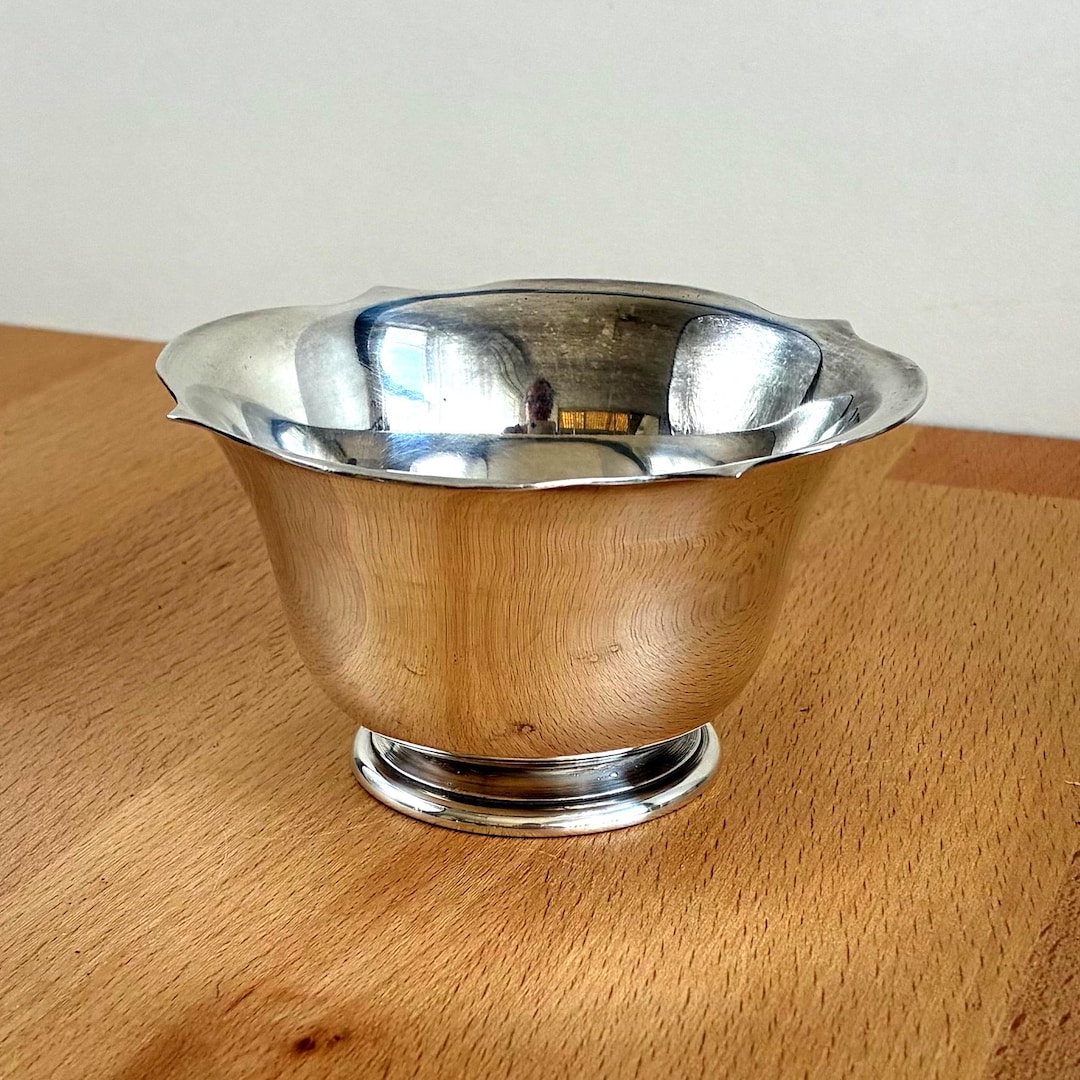 Vintage Small Silver Plate Pedestal Bowl...silver EPNS Scalloped ...