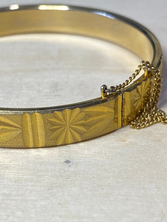 18K Rolled Gold Plated Hinged Texture Etched Diamond … - Gem