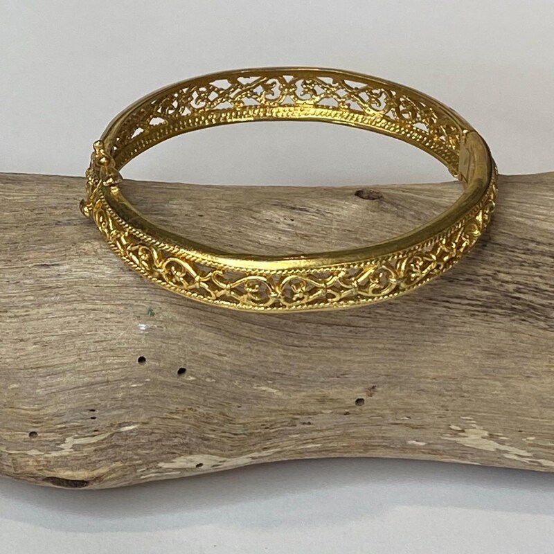 Gold Filigree Bangle - Etsy