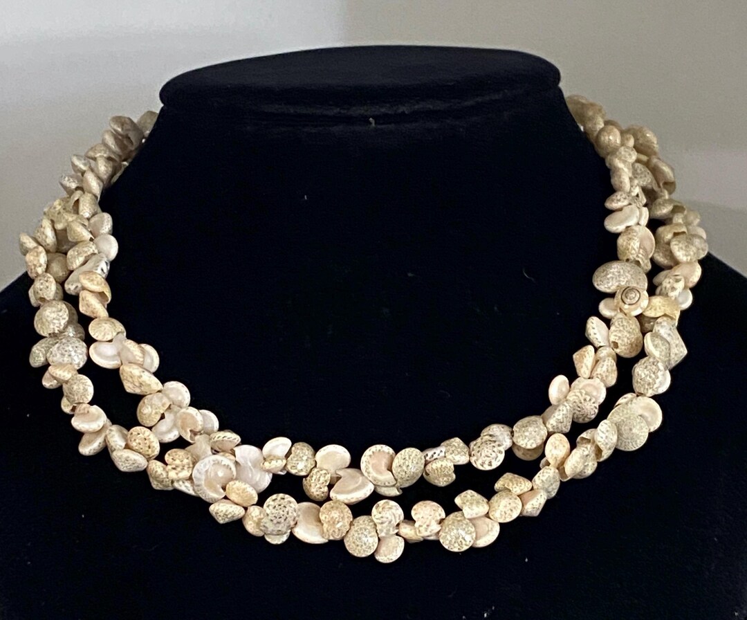 Vintage Mini Umbonium Spiral Shell Necklace...striped Spotty Shell ...