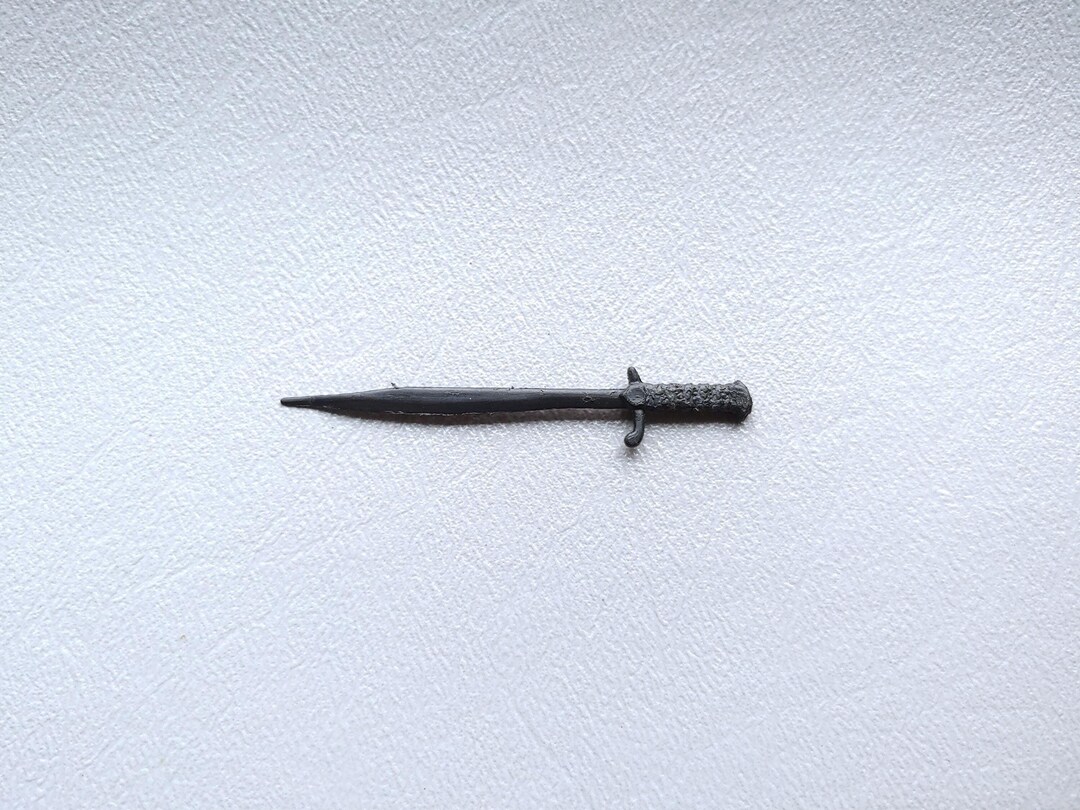 Vintage GI Joe Original 1985 Snake Eyes Sword Accessory C8 Slight Bend ...
