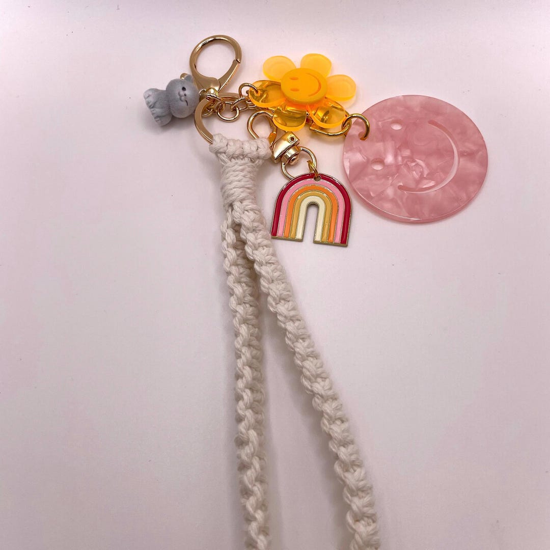 Macrame Smiley Keychain: Boho Flower Power, Rainbow, Kitten - Etsy