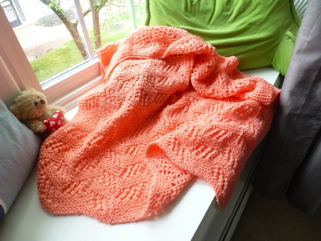 Lace and Knit Tilted Block Baby Blanket in Peach Yarn - Etsy