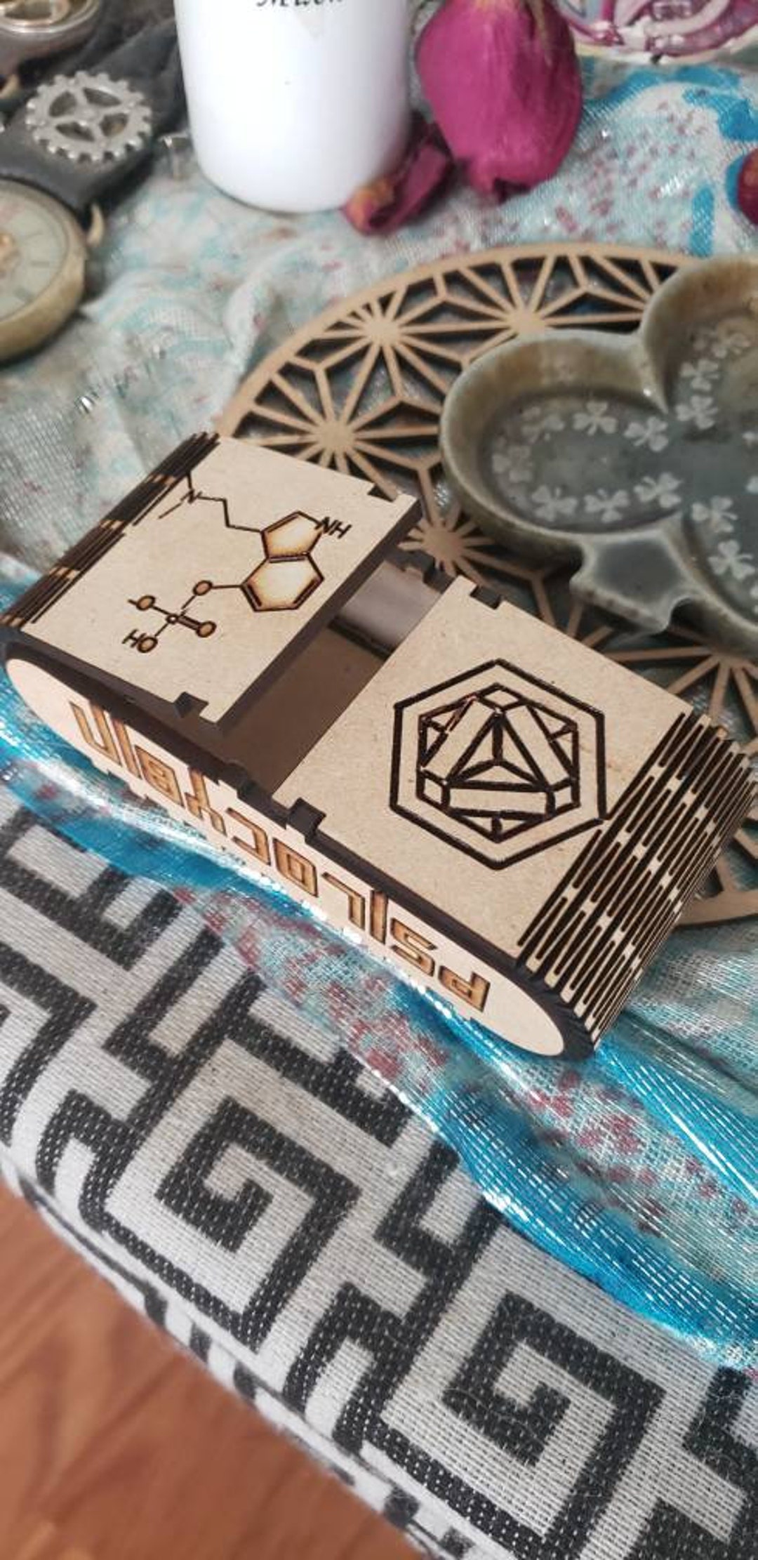 Beautiful Mushroom Living Hinge Box. - Etsy