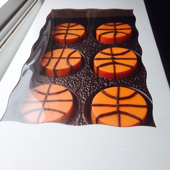 1 Dozen Basketball Oreos | Etsy