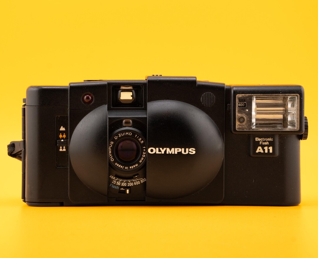 Vintage Olympus XA2 35mm Film Camera WITH Flash - Etsy
