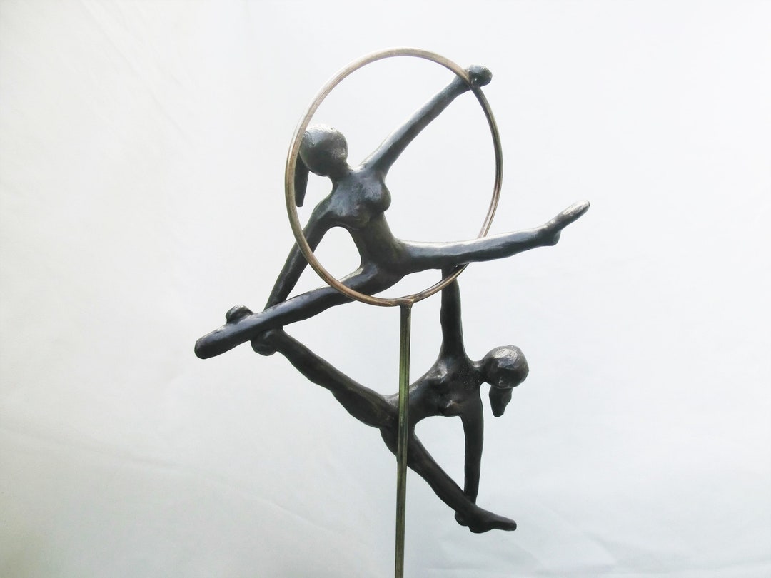 Acrobats/sold Private Order/ Bronze Statue of Deux Ailes Acrobatics ...