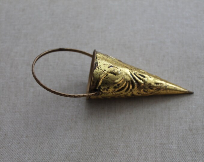 Vintage Pressed Metal Christmas Tree Cone With Handle, Vintage Xmas ...